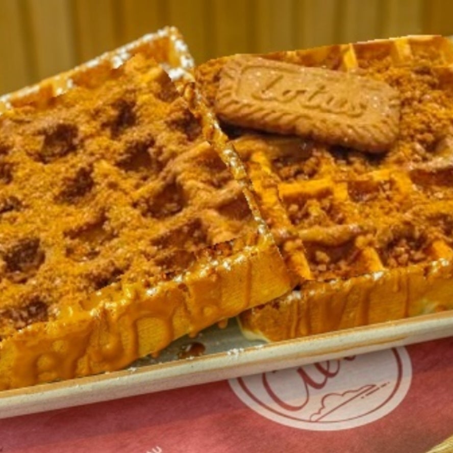 Lotus Biscoff Waffles | Cielo Gelateria